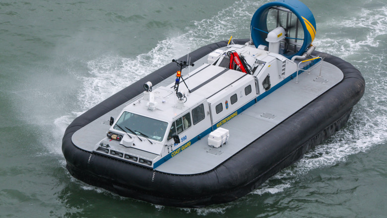 2450TD Hovercraft