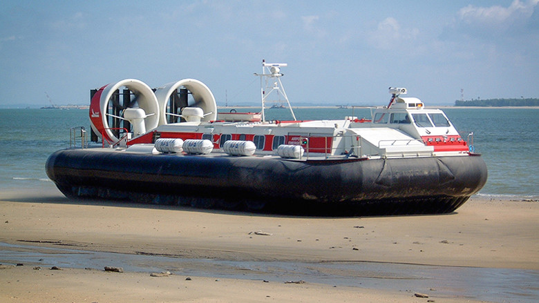 8000TD Hovercraft
